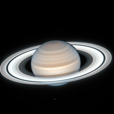 NASA's Hubble Space Telescope Captures New Images of Saturn and Start of its Spoke Season ...