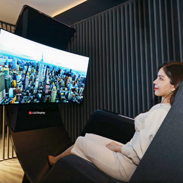 Factory-M Reveals Amethyst Office Chair, Might be World's Most ...