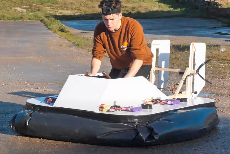 Inventor Uses Random Parts to Build a Functional Electric Hovercraft at ...